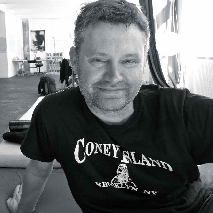 Fairground Attraction: Mark Ogge - Circus Folk